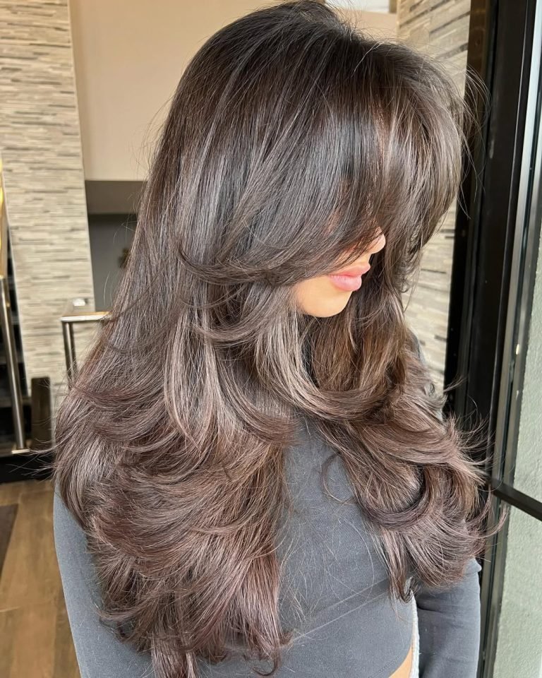 21 Soft Bangs Hairstyles That Add a Touch of Romance - Glimsie