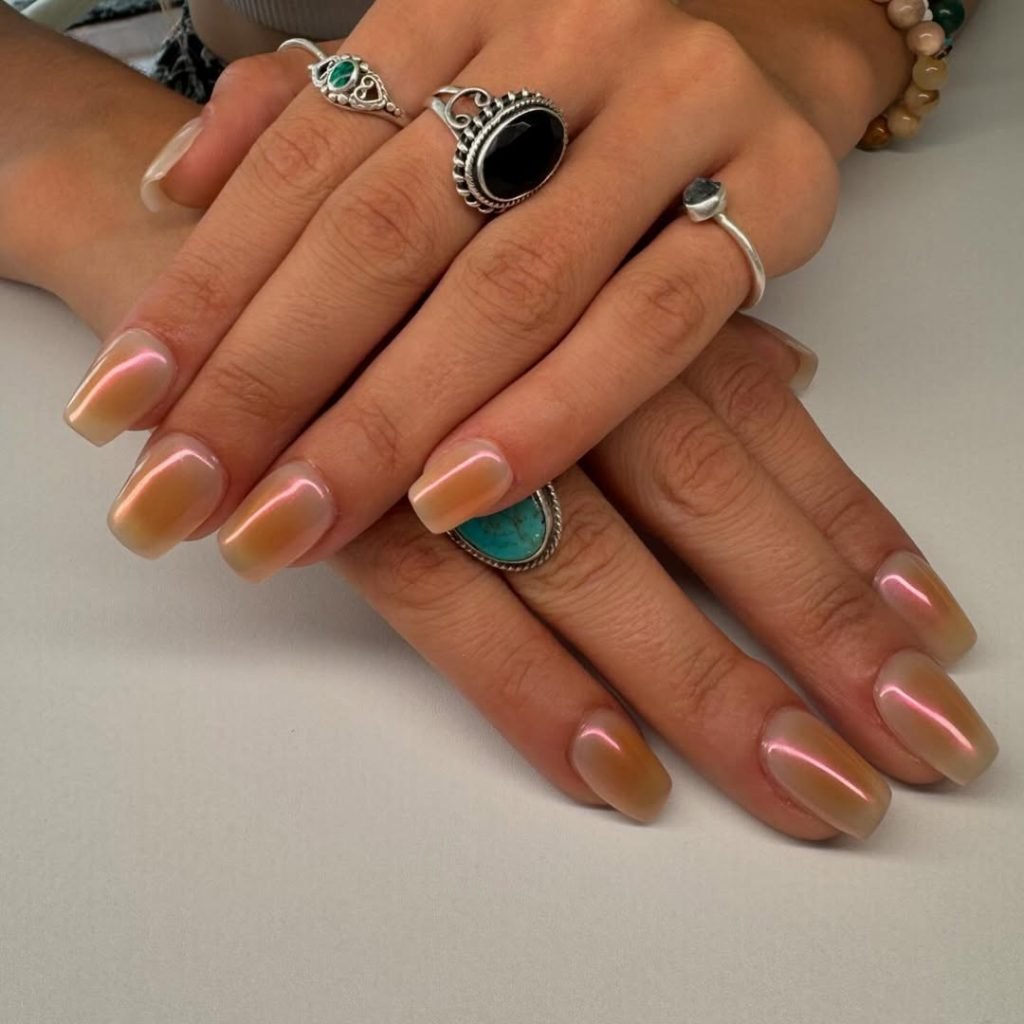 39 Aura Chrome Fall Nail Ideas Too Stunning to Keep Secret - Glimsie