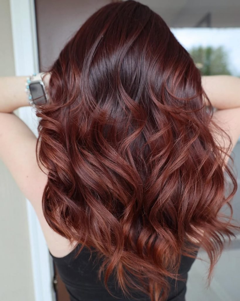 21 Dreamy Chocolate Hair Color Ideas That Shine in Every Light - Glimsie