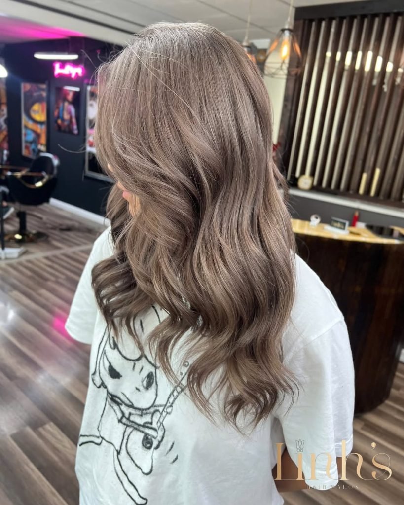 26 Ash Brown Hair Color Ideas Taking Over Salons Faster Than Anyone ...