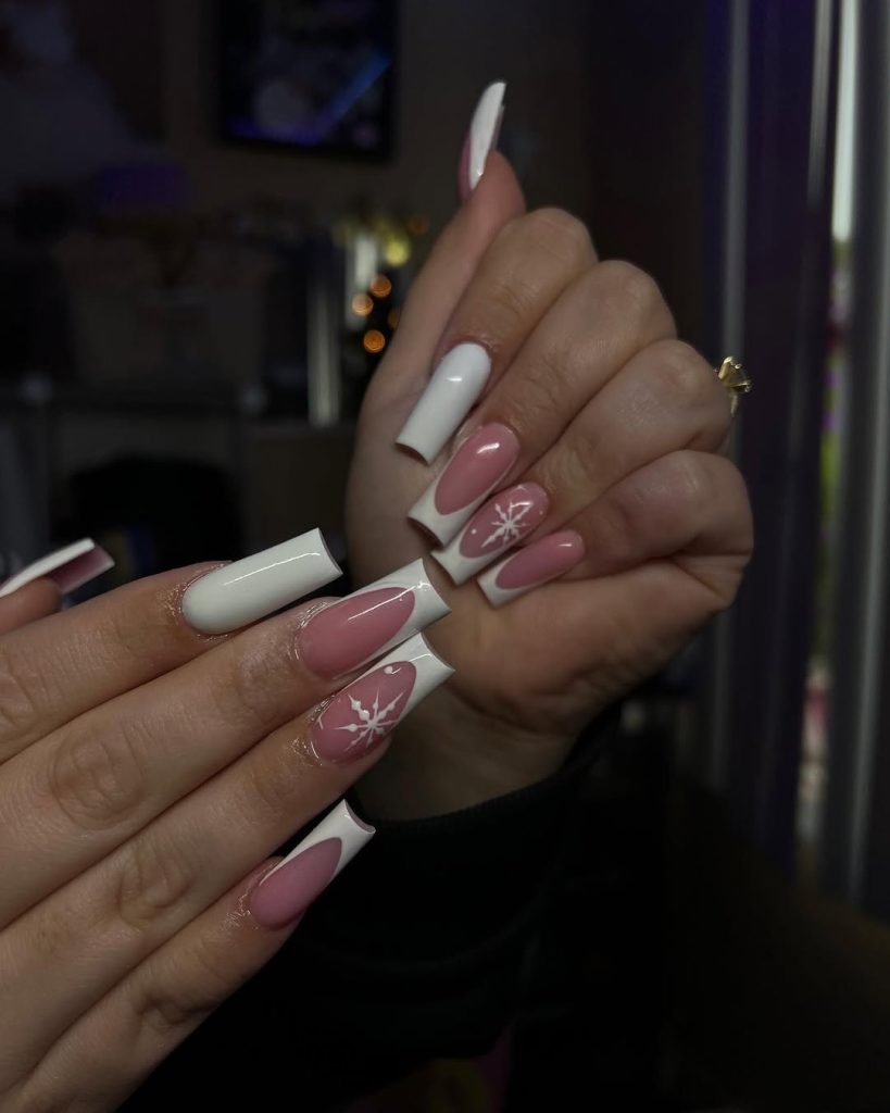 20 Dreamy Snowflake French Tip Nail Ideas That Feel Soft and Magical ...